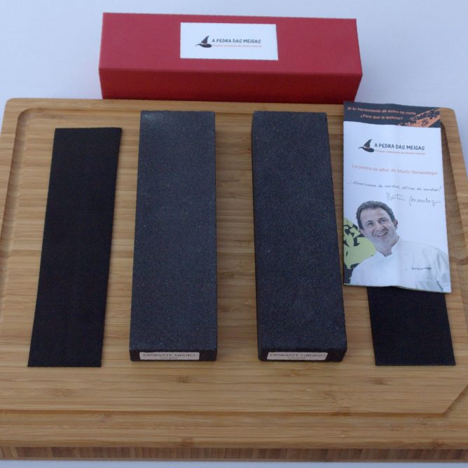 A Pedra Das Meigas BL-121 Kit 2 Piedras Naturales Desbaste | Cuchillalia